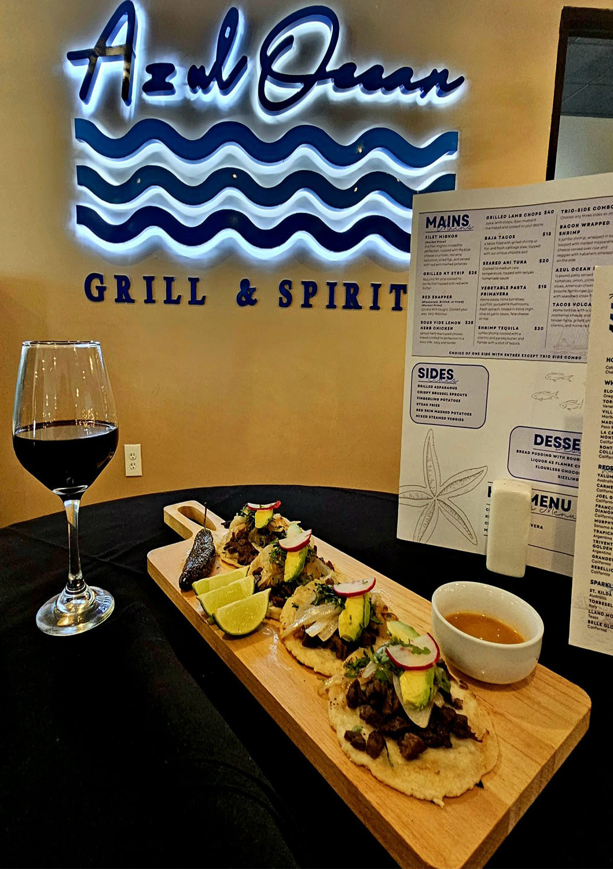 Azul Ocean Grill & Spirits: Disfruta de la mejor gastronomía con vista ...